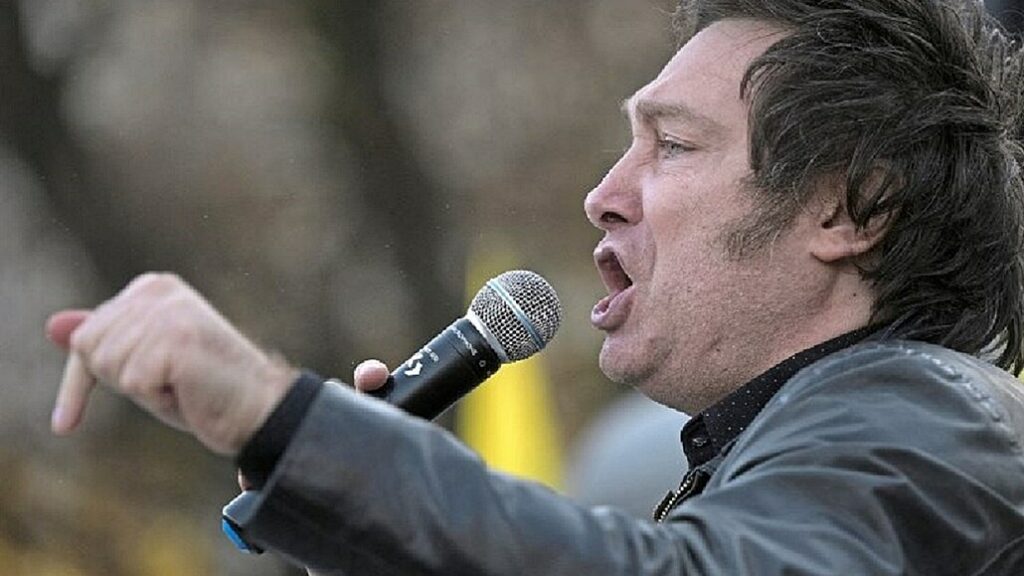 Argentínčanov strhol extravagantný ekonóm s radikálne pravicovými ...